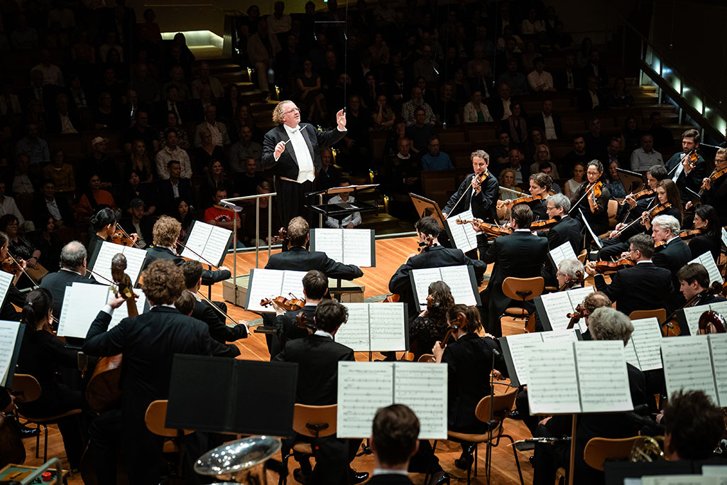 Soundtrack Spotlight: JAWS 50th Anniversary – The Legacy of John Williams